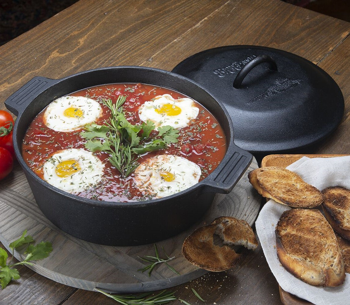 4-qt Cast Iron Covered Pot | Cast Iron Cookware | Bayou Classic ...