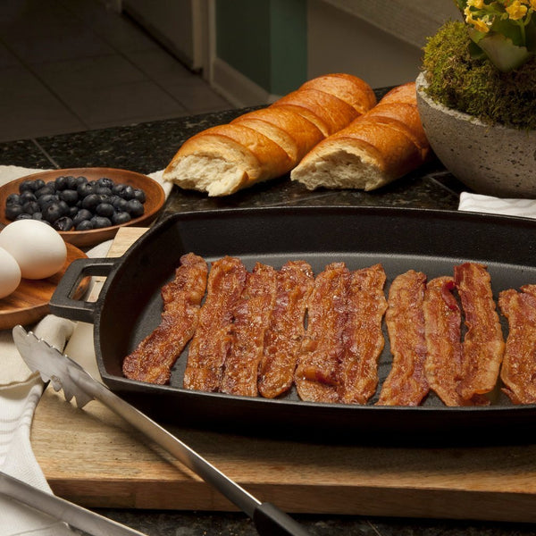 Cast Iron Shallow Pan | Cast Iron Cookware | Bayou Classic ...